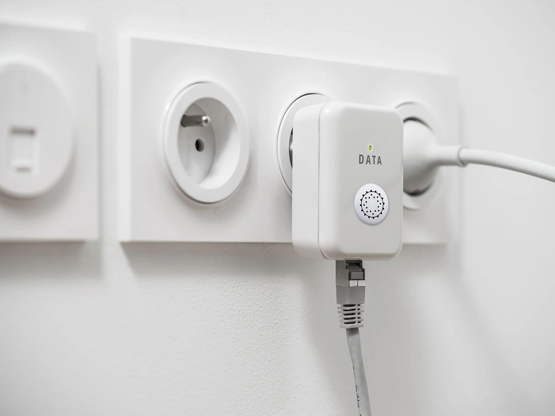 Powerline Communication: manual for placement and use of Penta Power ...